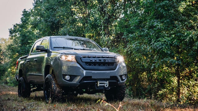 The Kandi K32 Is An Expensive Electric UTV Dressed Up Like A Pickup ...